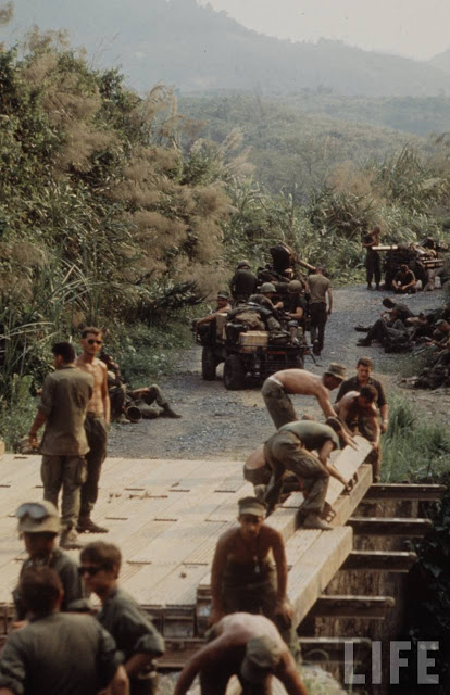 70 Amazing Photographs of American Soldiers During the Vietnam War ...