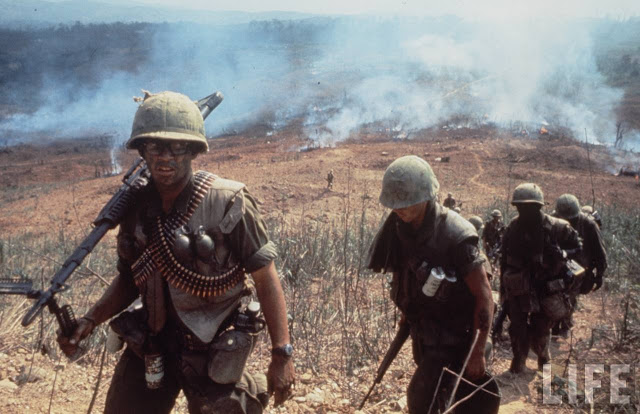 70 Amazing Photographs of American Soldiers During the Vietnam War ...