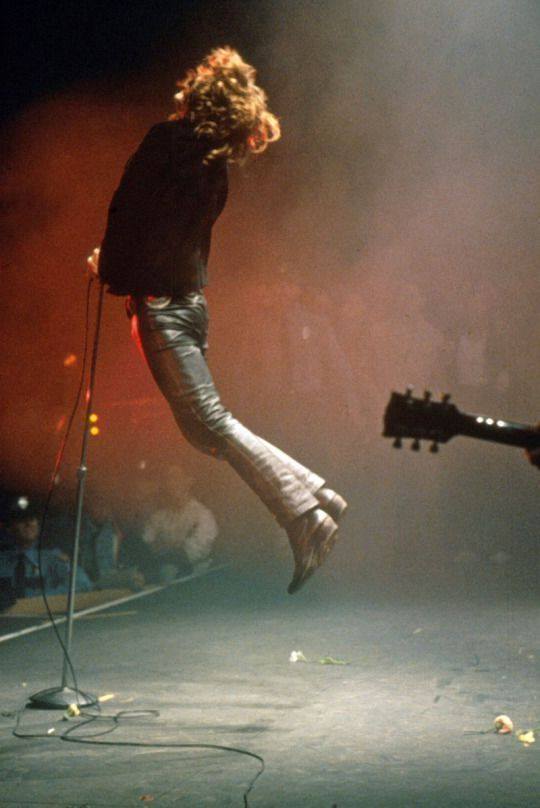 40 Classic Photos of Jim Morrison during the 1960s and Early 1970s ...