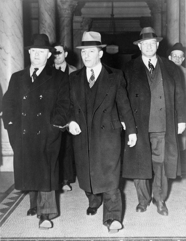 26 Famous Gangsters From The 1920s & 1930s – Yesterday Today