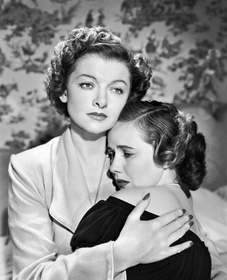 49 Stunning Vintage Photos of Actress Myrna Loy During the 1930s ...