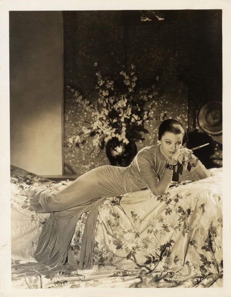 49 Stunning Vintage Photos of Actress Myrna Loy During the 1930s ...