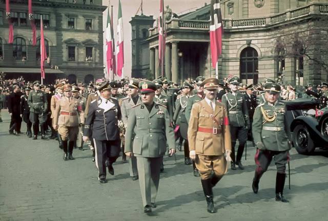 Amazing & Rare Color Photographs of World War II Taken by Hitler’s ...