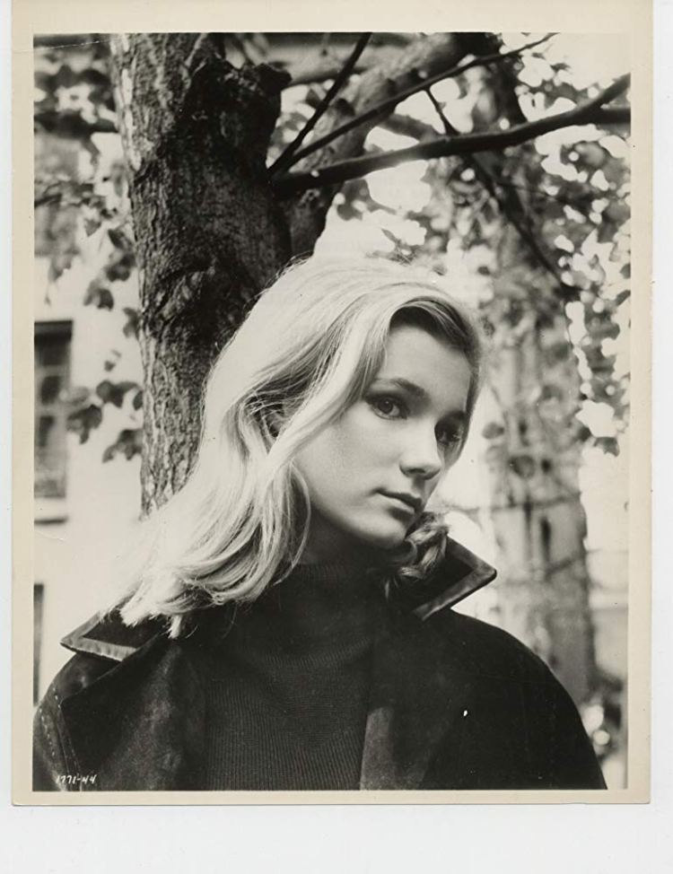 54 Stunning Photos of American Actress Yvette Mimieux during the 1960s ...