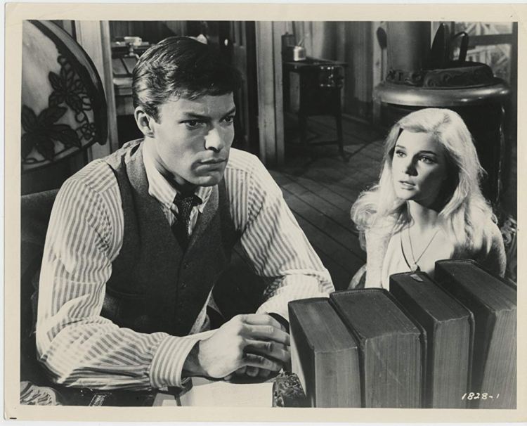 54 Stunning Photos of American Actress Yvette Mimieux during the 1960s ...