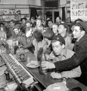 32 Vintage Photos Showing the Inside of American Restaurants and ...