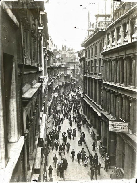 57 Vintage Historical Photos of London in the 1920s – Yesterday Today