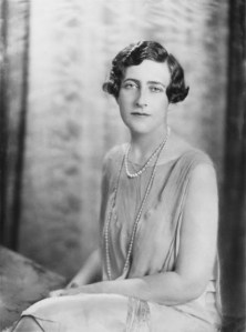 18 Wonderful Photos of a Young Agatha Christie During the Early 1900s ...