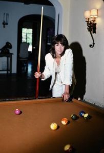 44 Classic Photos Showing Celebrities Playing Pool – Yesterday Today