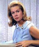 40 Stunning Photos of Elizabeth Montgomery in the 1960s and Early 1970s ...