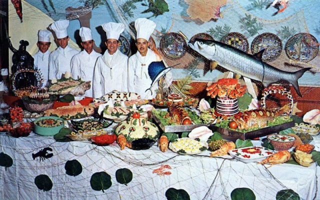 Yesterday’s Buffet: A Look at the Mid-Century Smörgåsbord – Yesterday Today