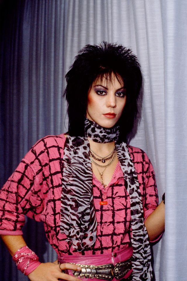 30 Fabulous Photos of Rocker Joan Jett During the 1970s & 1980s ...