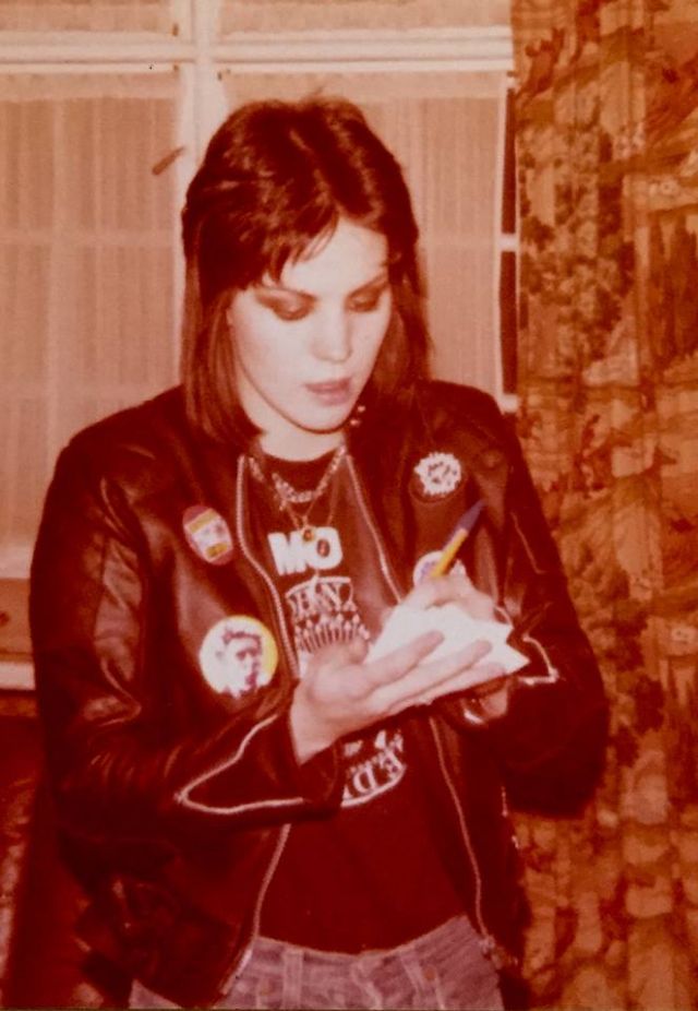 30 Fabulous Photos of Rocker Joan Jett During the 1970s & 1980s ...